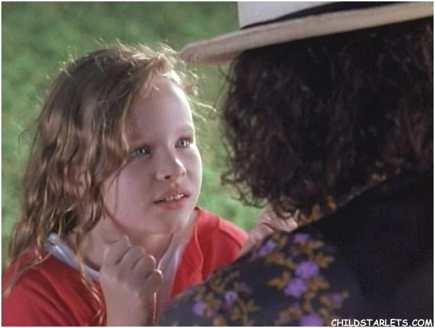 Thora Birch/Kim Cullum/"Monkey Trouble" - Child Actresses/Young ...