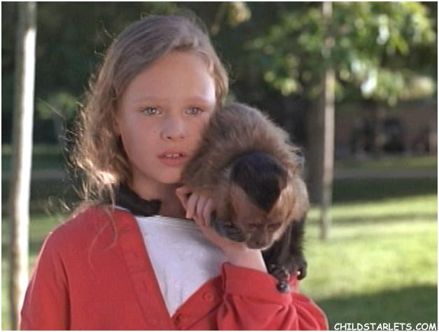 Thora Birch/Kim Cullum/"Monkey Trouble" - Child Actresses/Young ...