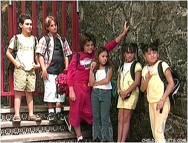 Danna Paola/"Amy... la Nina" -- Child Actresses, Young Actresses, Child ...